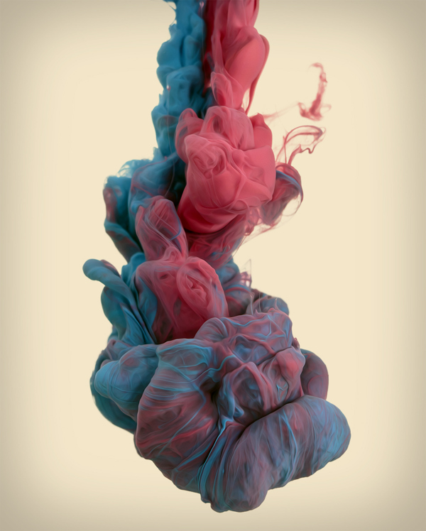 High-Speed Photographs of Ink In Water – Alberto Seveso – Creatives Wall